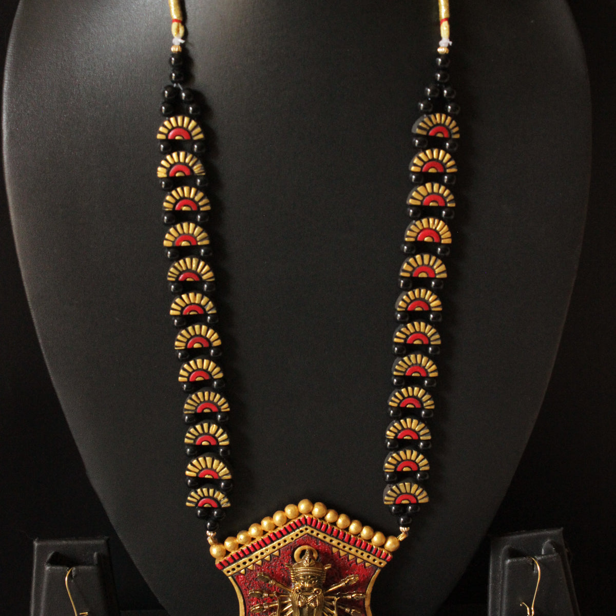 Handcrafted Red, Golden and Black Religious Motif Terracotta Clay Neck ...
